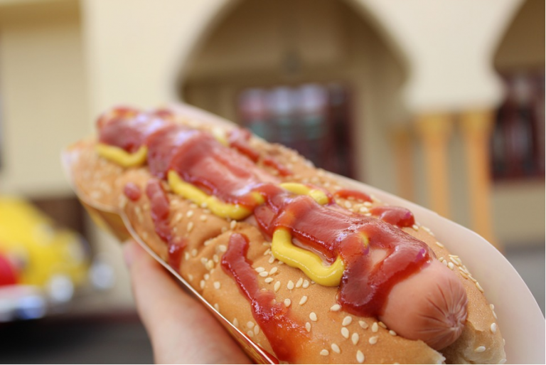 Tasty Hot Dogs For All Your Customers - Chasin Foods